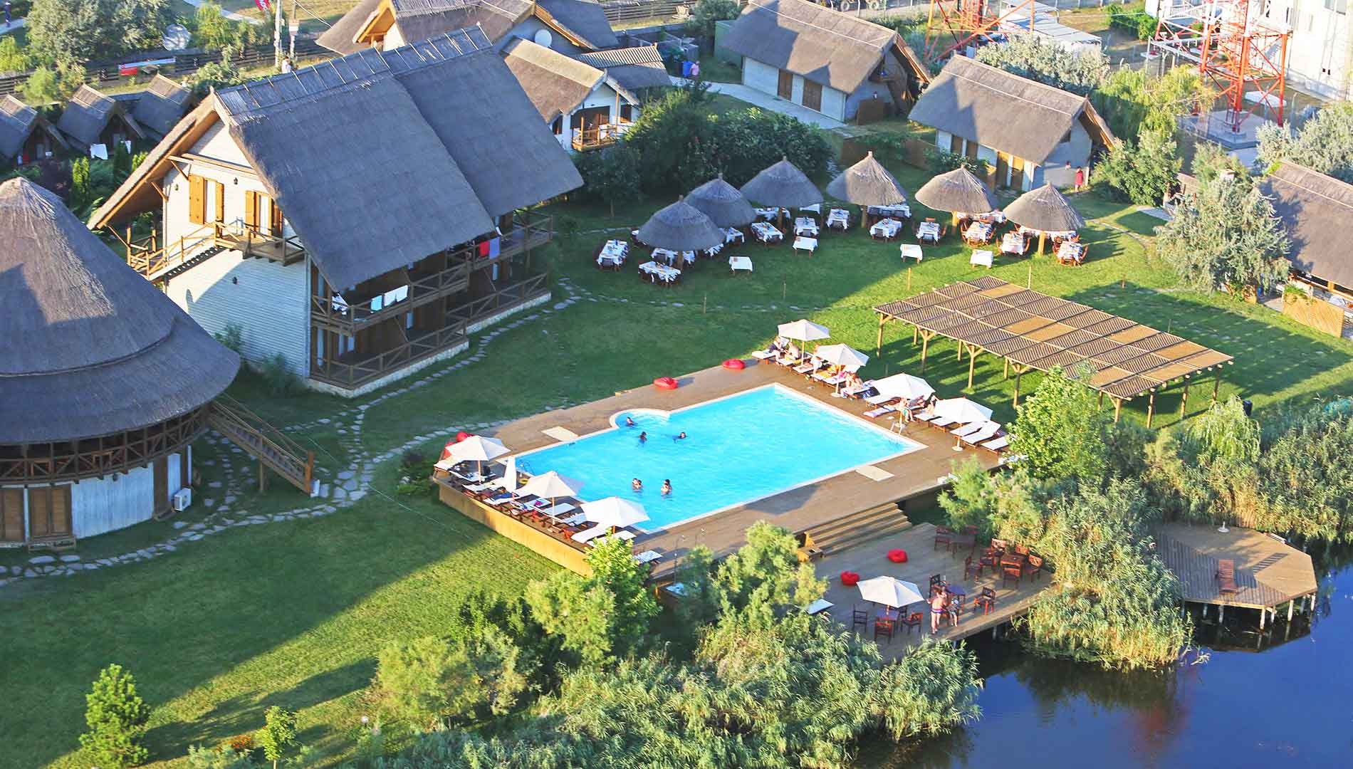 #12 pensiuni cu piscina spectaculoasa din Romania - Wishlist Cazare